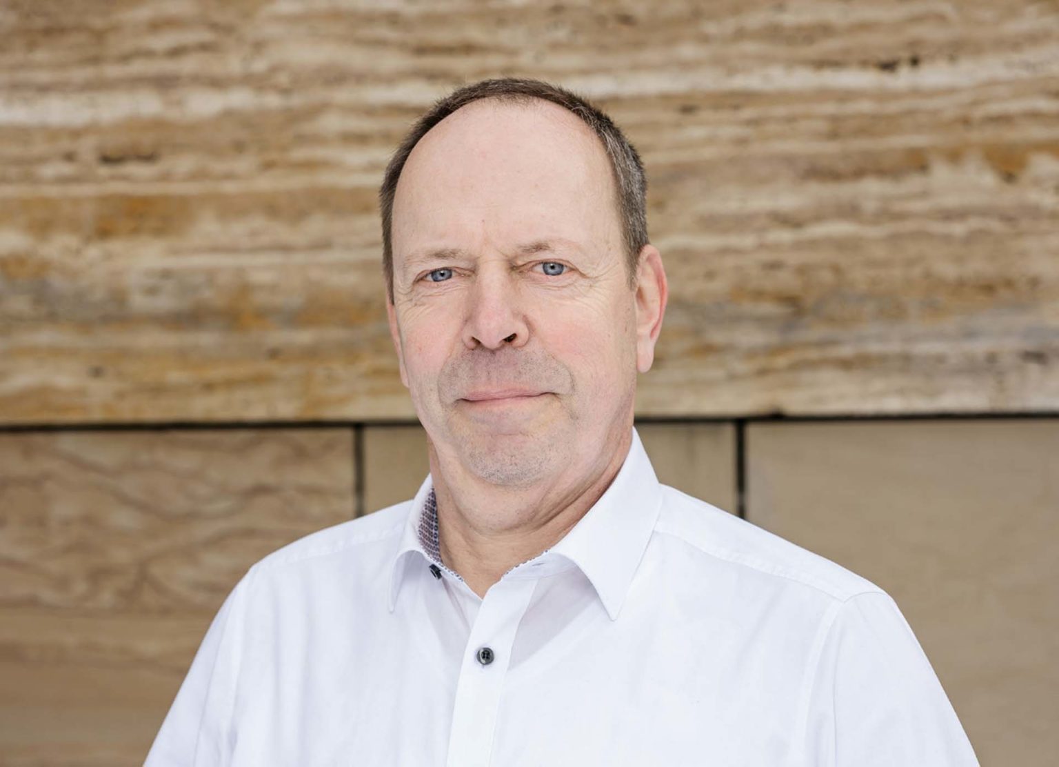 Über uns – AdVertum